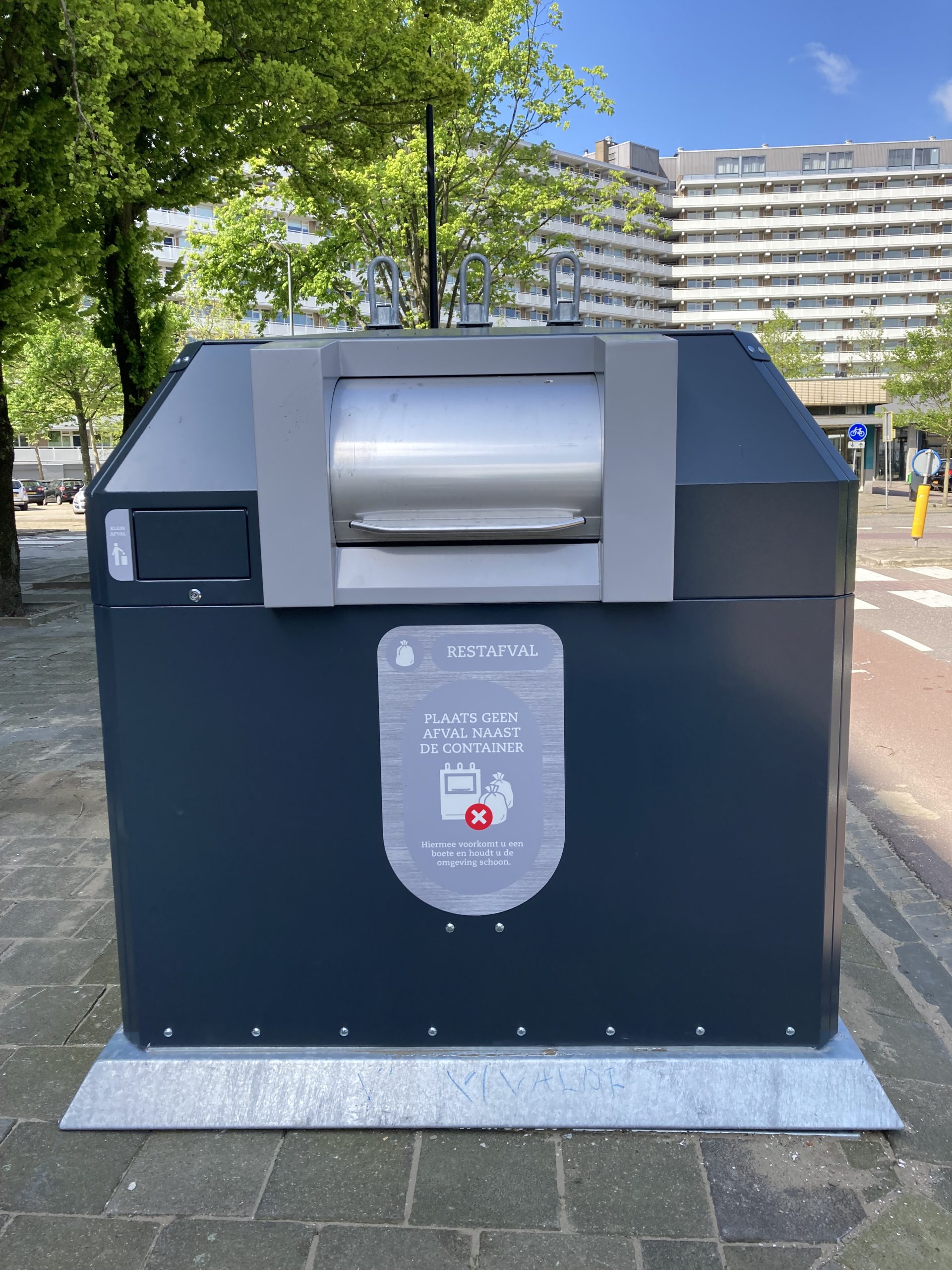 Ondergrondse containers in Schiedam worden vervangen: Eerste nieuwe ...